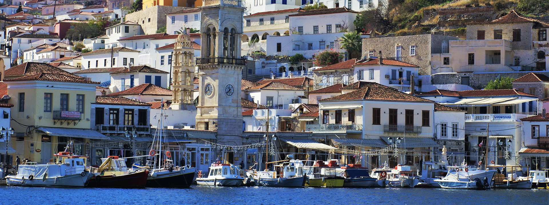 Hydra: Relaxing in a movie set | ANEK Lines